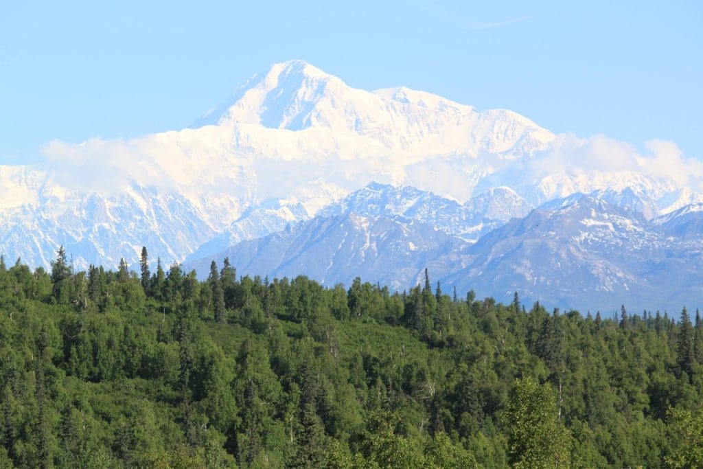 Tallest Mountain in North America: 15 Highest Peaks